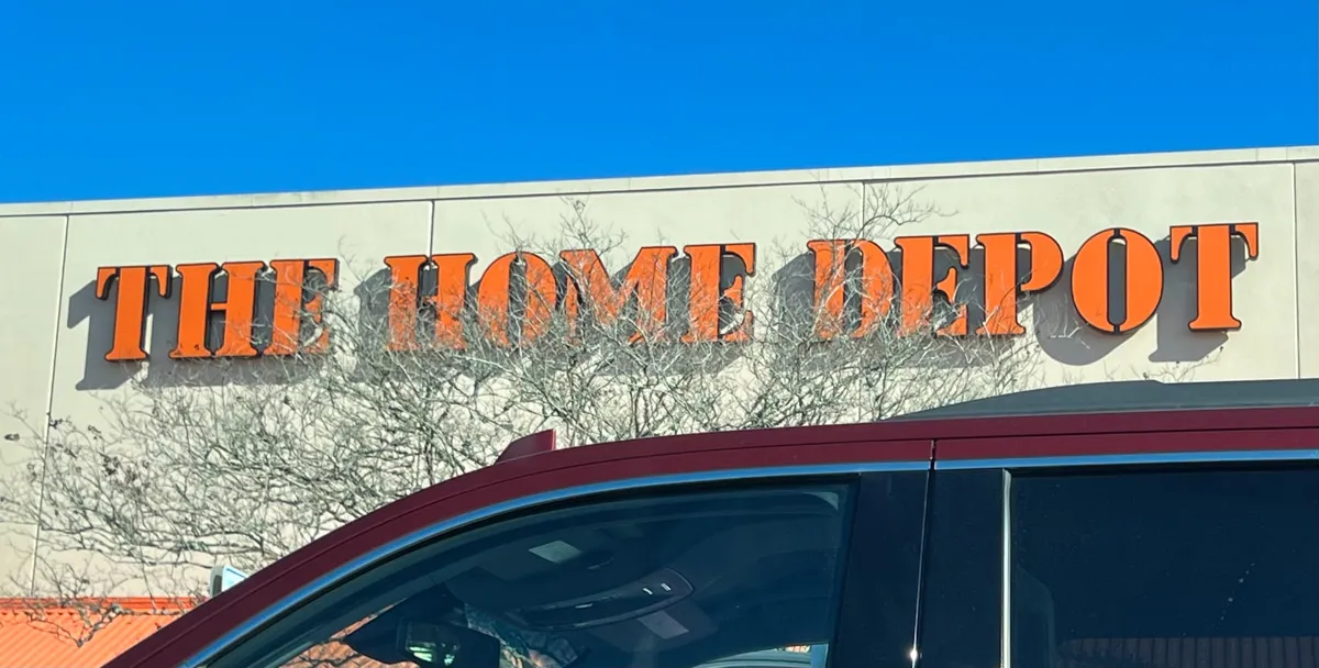 5 Key Factors To Consider When Choosing A Sign Provider